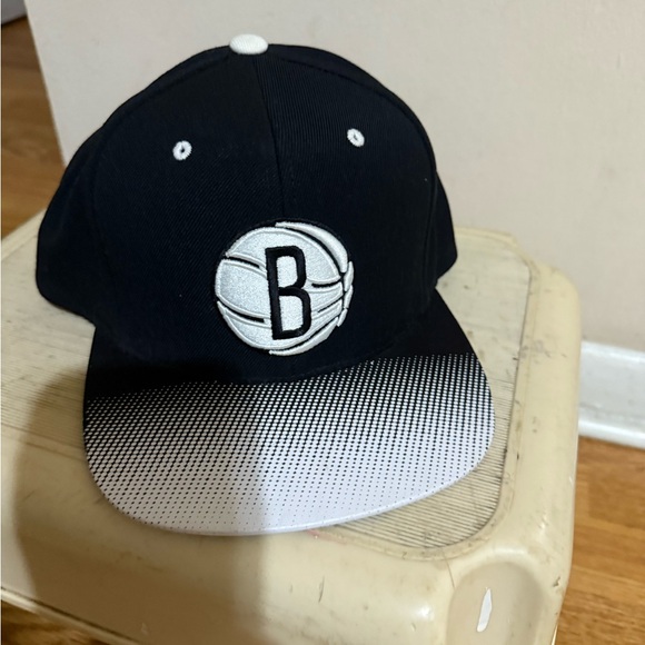 Mitchell & Ness | Accessories | Mitchell Ness Black And White Cap ...